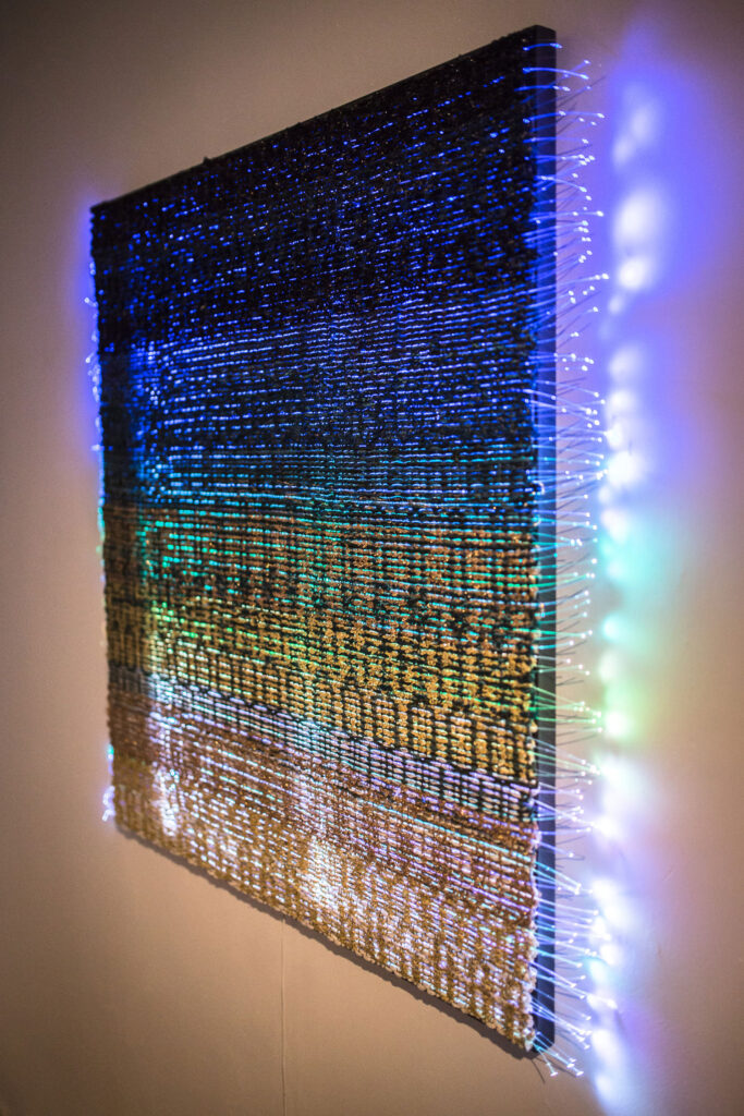 Creacion Hibrida | MALIN BOBECK TADAA: ARTE TEXTIL DEL HILO AL TOKEN
