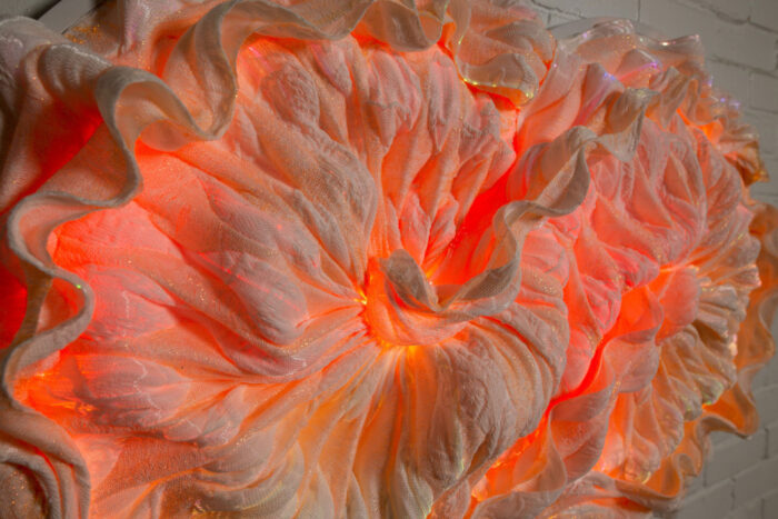 Creacion Hibrida | MALIN BOBECK TADAA: ARTE TEXTIL DEL HILO AL TOKEN